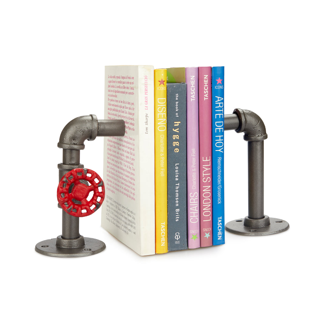 Pipeline Bookend | Balvi